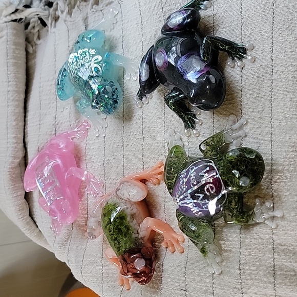 Hand Crafted | Accents | Resin Epoxy Artisan Frog With Quote ...